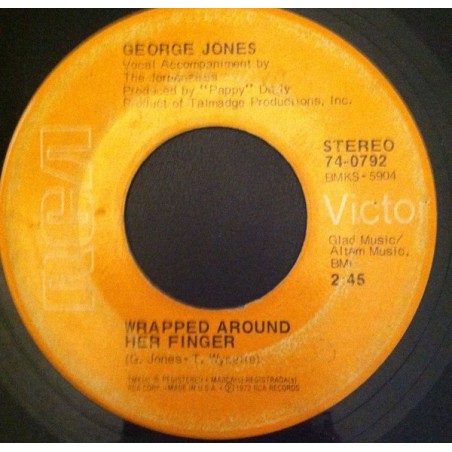 Jones George ‎– Wrapped around her Finger / With half a heart|1972 RCA ...